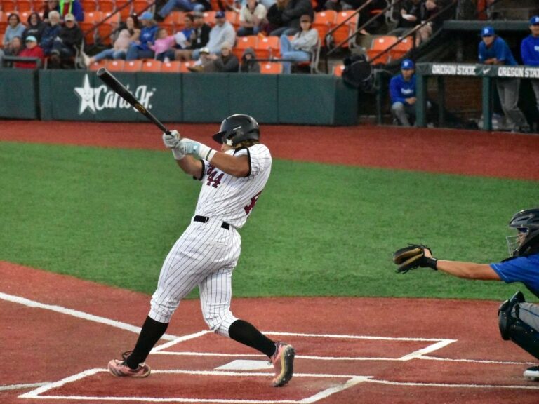 Proctor slams two HRs in rout of Drifters - Corvallis Knights Baseball